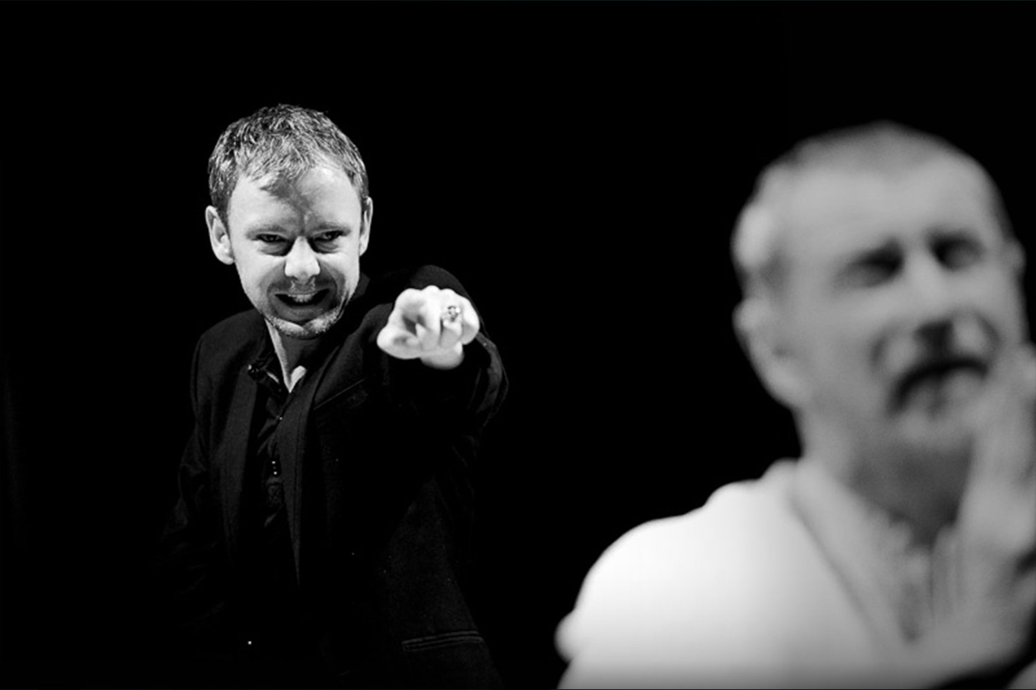 HAMLET (John Simm) - Sam Jones Casting